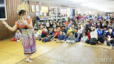 A Glimpse of the Iban Way of Life