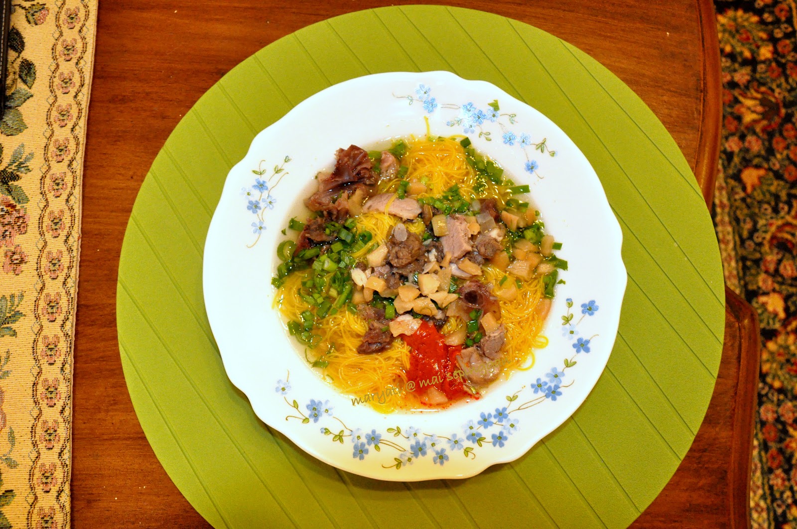 Mai Sepinggan: BEE HOON - MEE HOON SUP KUNING ( UTARA)