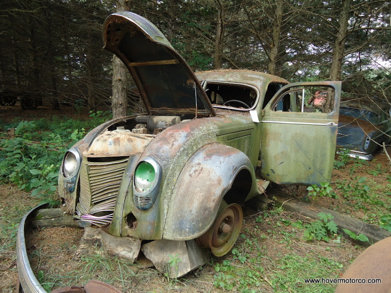 HOVER MOTOR COMPANY: Chrysler man Rich Suhr lets go of some of his ...