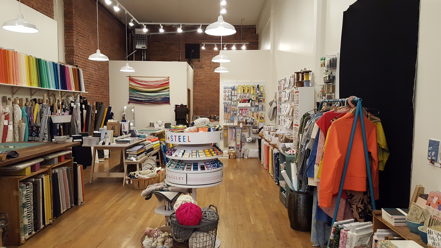 Patchwork Breeze: Seattle Quilt Shop Visit