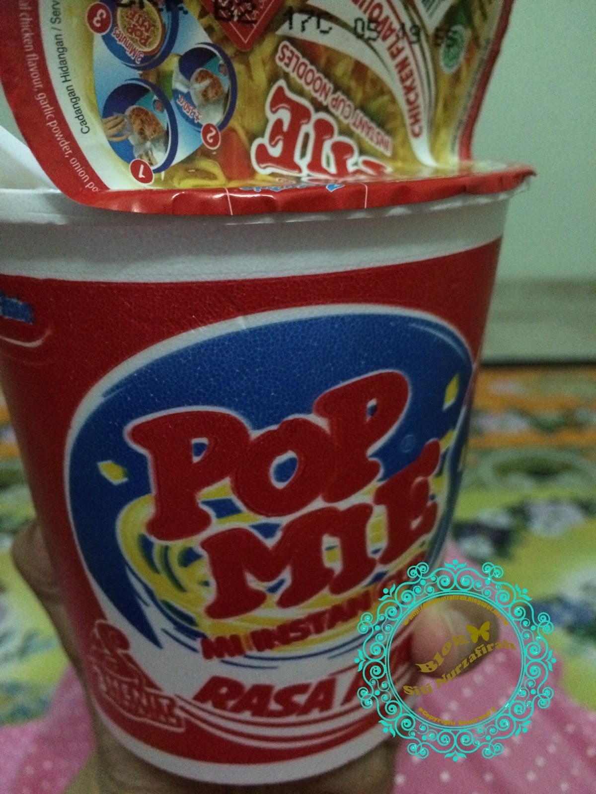 REVIEW POP MIE - Miamorzafirah