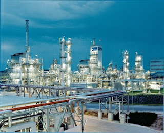 Advantages of oil in the chemical industry