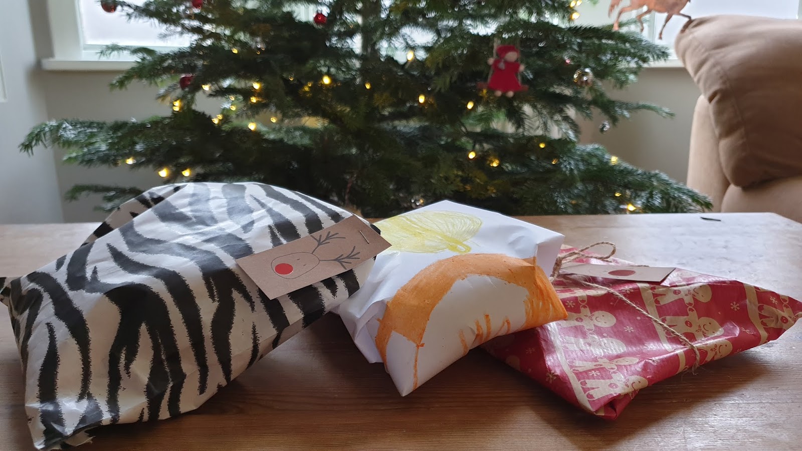 How to wrap gifts and be environmentally friendly: 10 ideas