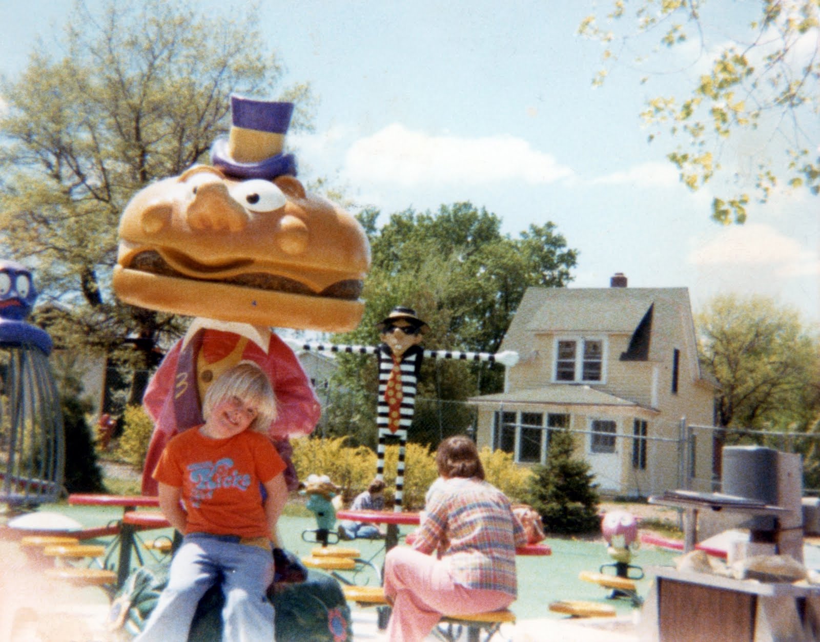 OlenFoto: The World's a Playground