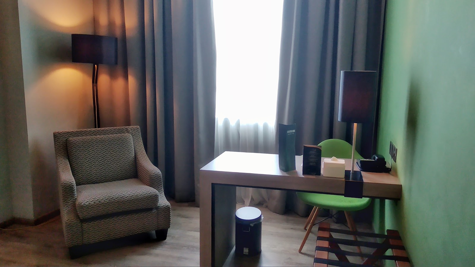 AONE Hotel Jakarta - TRAVELER JAKARTA