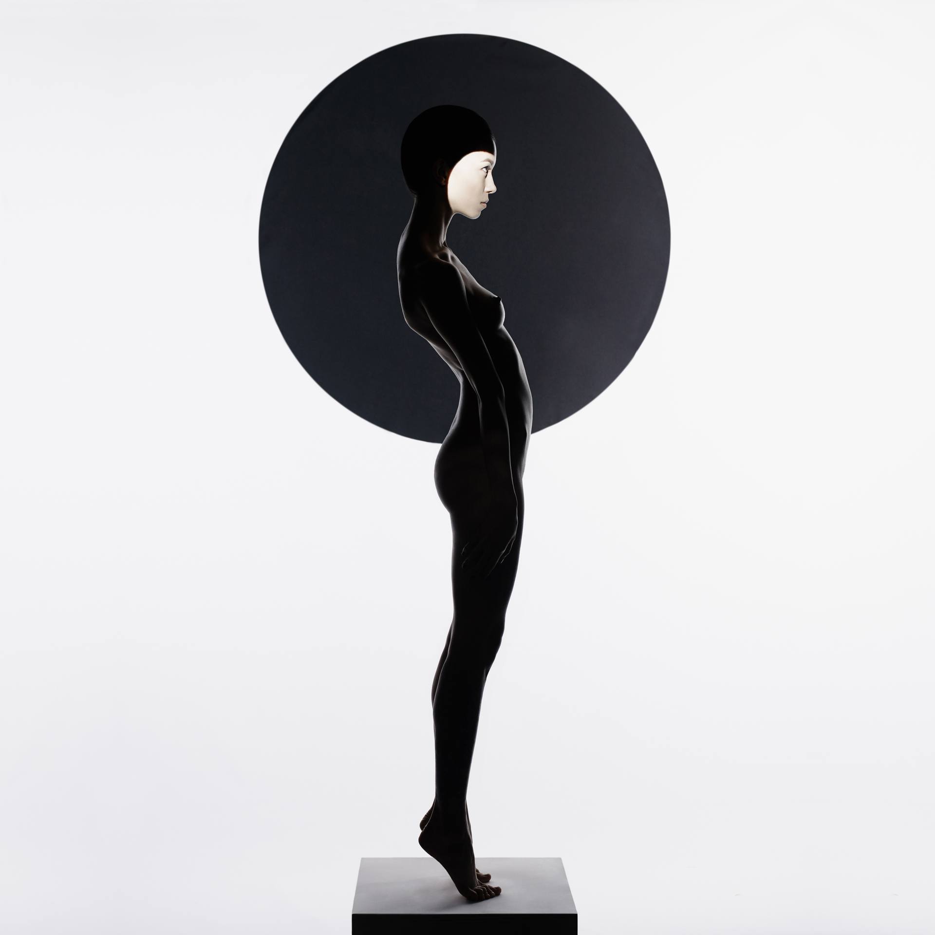 ::B L O G H I S T A∙P E R∙C A S O::: George Mayer :: Black Circle