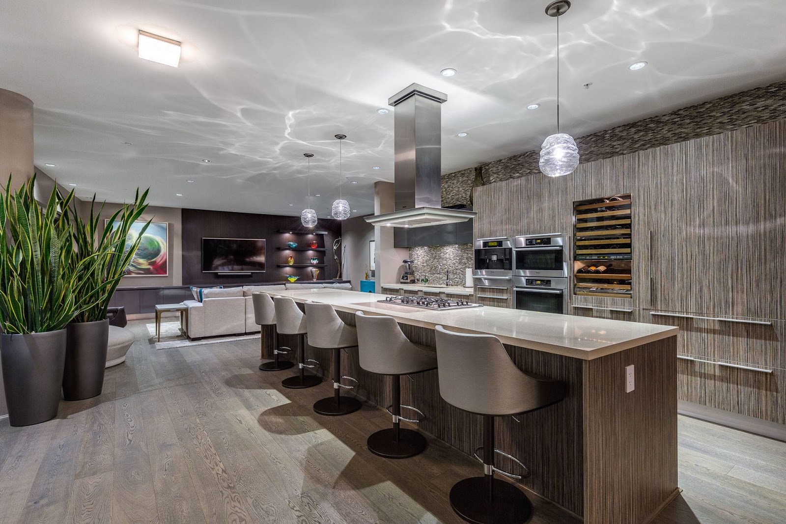 Gorgeous kitchen with high-end appliances