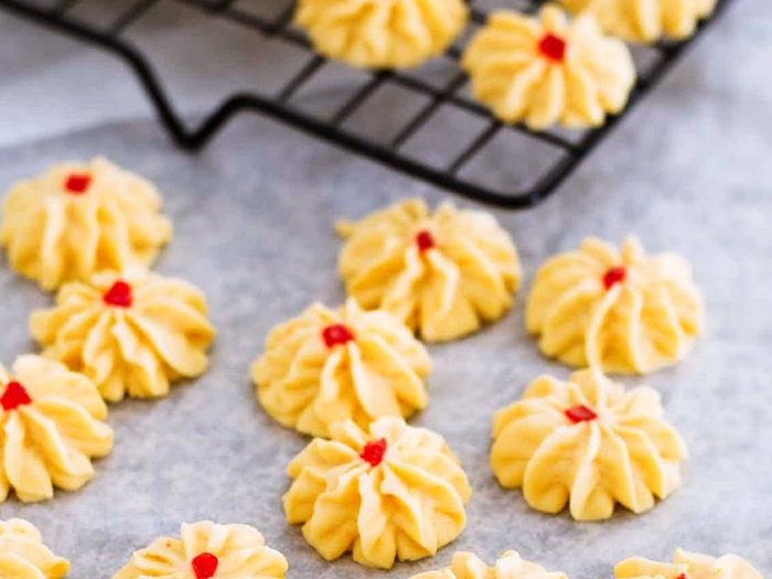 Resipi Kuih Semperit/Dahlia Mudah, Hanya Guna 4 Bahan Sahaja