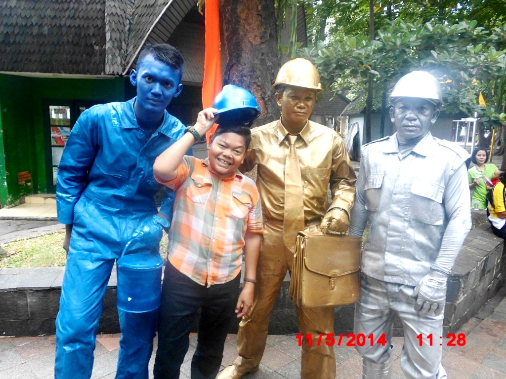 Komunitas Manusia Batu: 2014