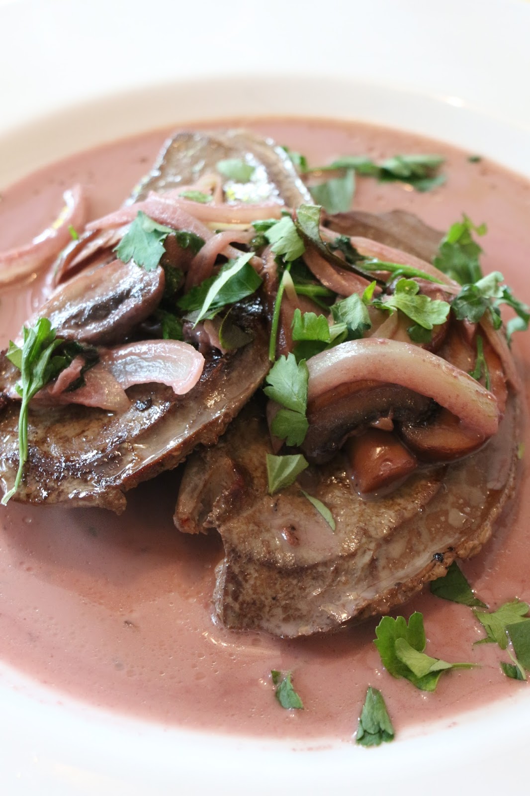 FLOWER POT KITCHEN: PAN SEARED LIVER WITH A PORT, CREAM AND MUSHROOM SAUCE