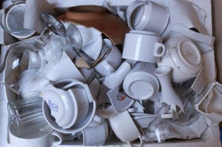 SERVICE CHARGE & LOSS BREAKAGE RESTAURANT PERHOTELAN - AngkasaLima