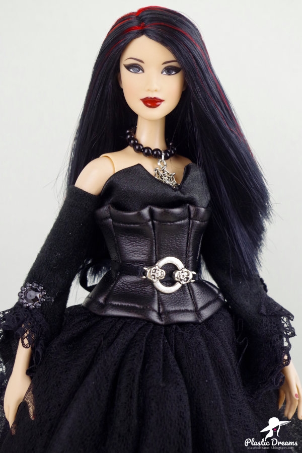 Plastic Dreams Dolls :: Barbie et miniatures: Shooting: Gothic Dress ...