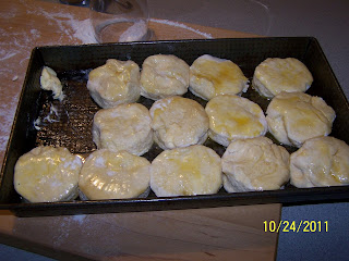 Made With Love by Mary: Monday's Makings: Mama's Crumbly Biscuits