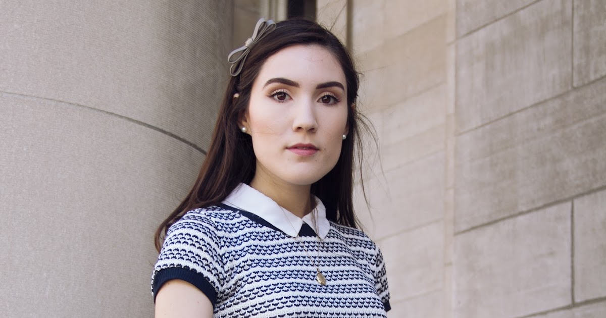 Sparkly thread and navy shorts | Carolina Pinglo