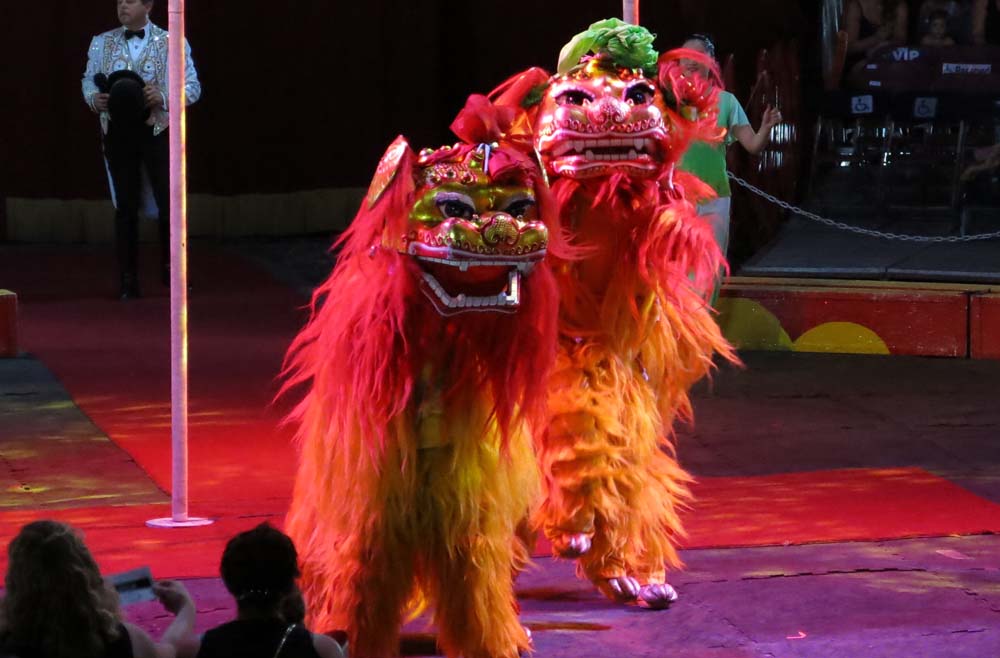 Toronto Grand Prix Tourist - A Toronto Blog: Royal Canadian Family ...