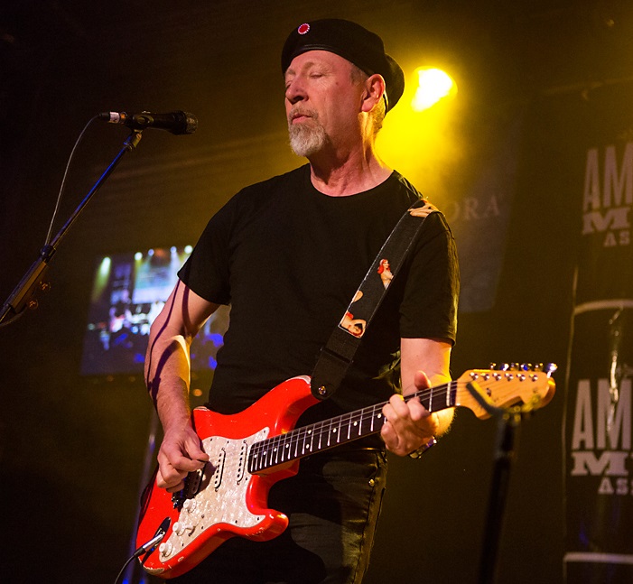 On the Right Side of A Good Thing: Just Watching the Dark: A Richard ...