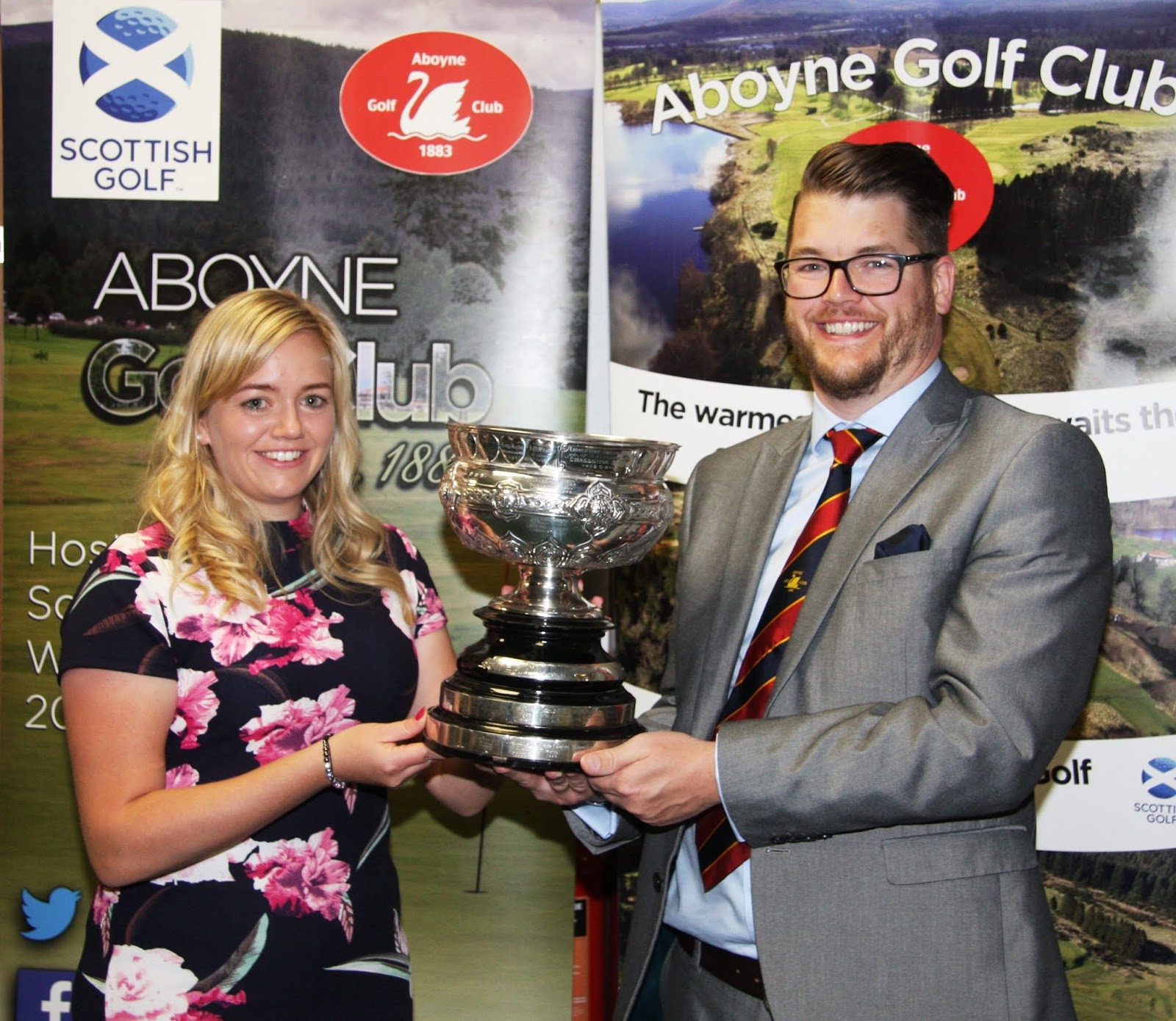Carol Fell Golf : Aboyne Award Honorary Membership to Kimberley Beveridge