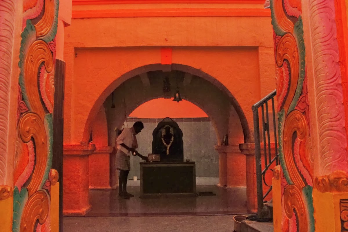 Journeys across Karnataka: ಶಿವಶರಣೆ ನೀಲಾಂಬಿಕೆ ಐಕ್ಯವಾದ ಸ್ಥಳ ...