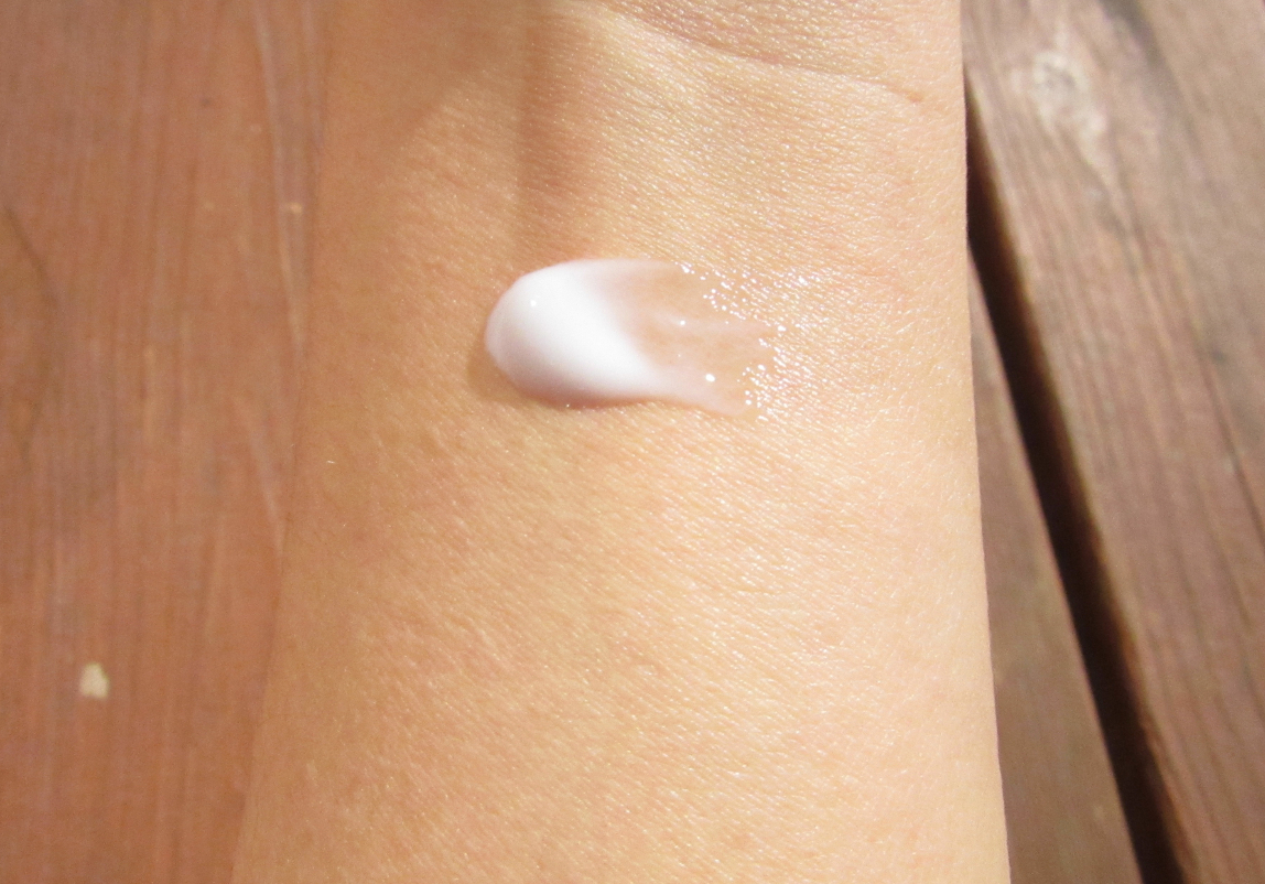 Knots and Ruffles: The Face Shop Clean Face Mild Lotion Review!