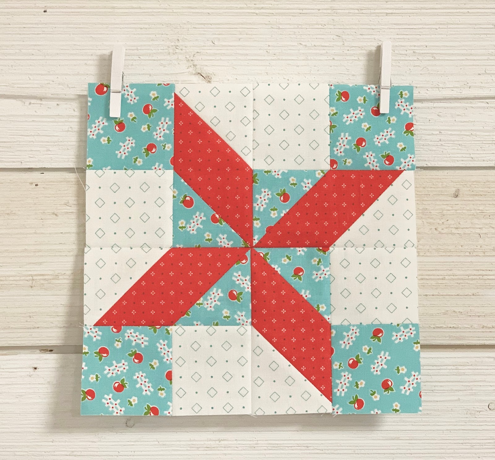Bee In My Bonnet: Vintage Block Along - Checkers Block Tutorial!!