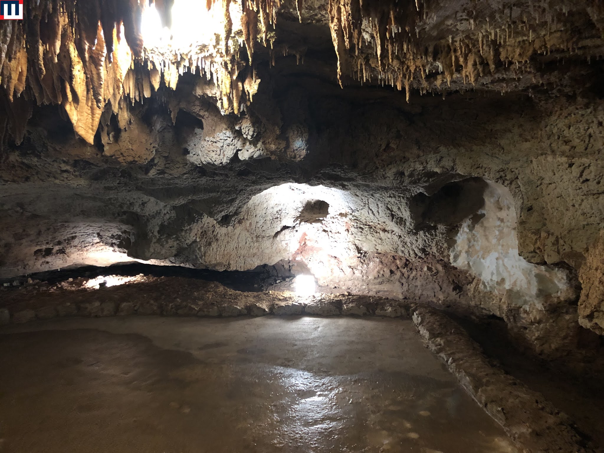 MidwestInfoGuide: Jacob's Cave