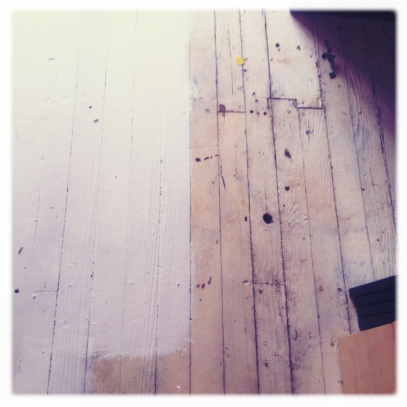 Apt.: II: FIRST COAT OF PAINT