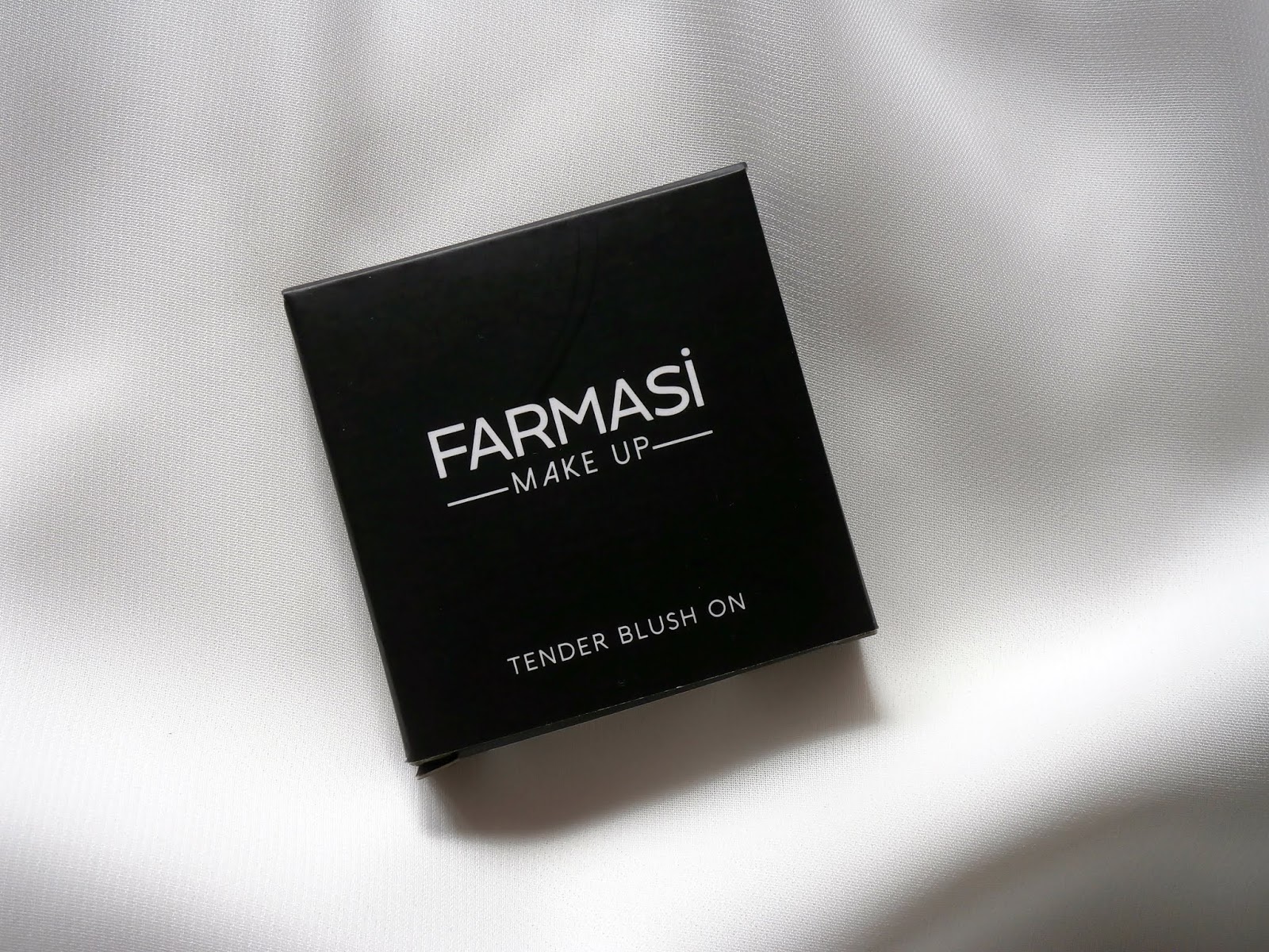 FARMASI TENDER BLUSH ON RUMENILO// 09 PEACH BLOSSOM - beautyyylover101