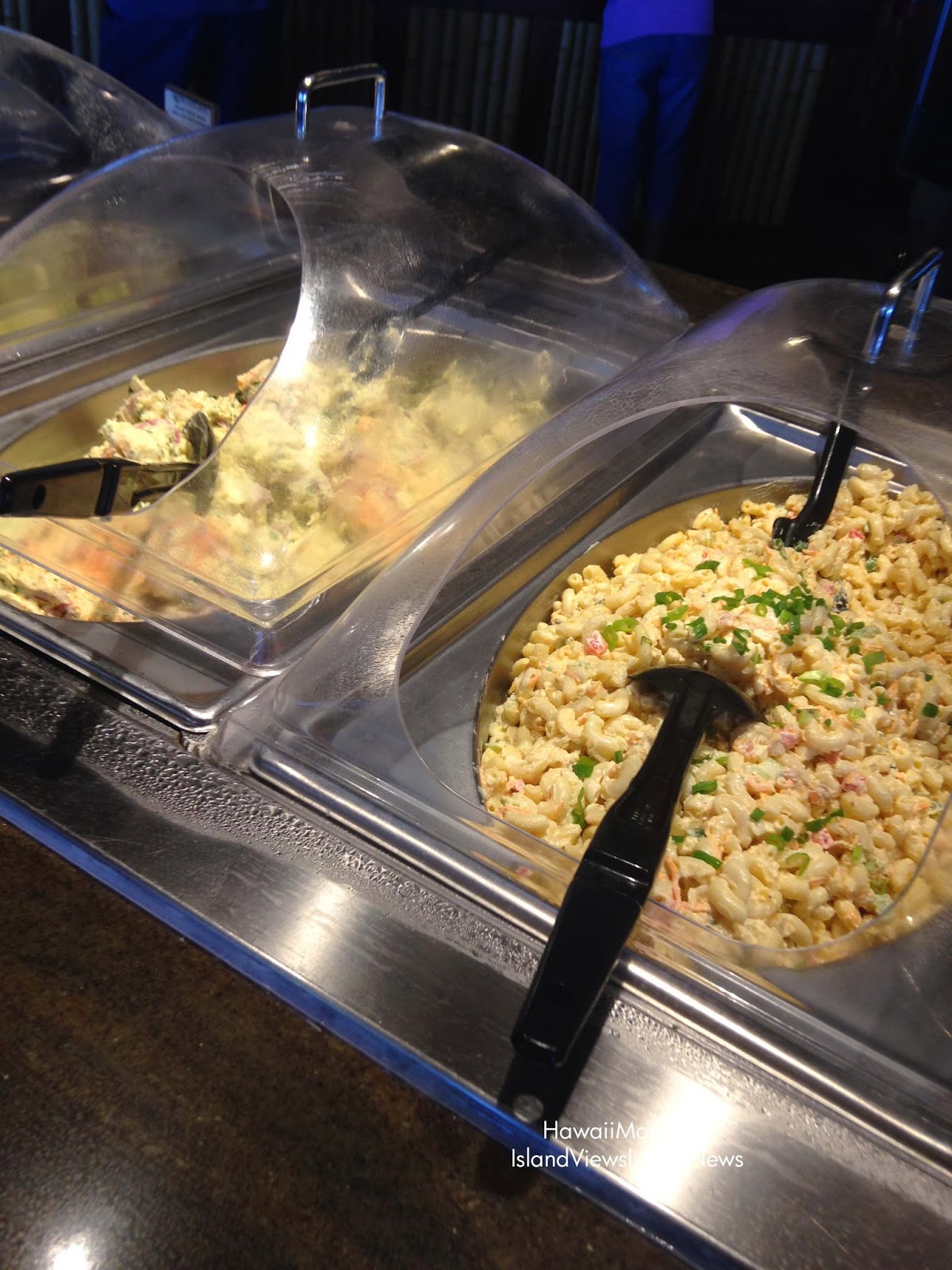 Hawaii Mom Blog: Duke's Waikiki