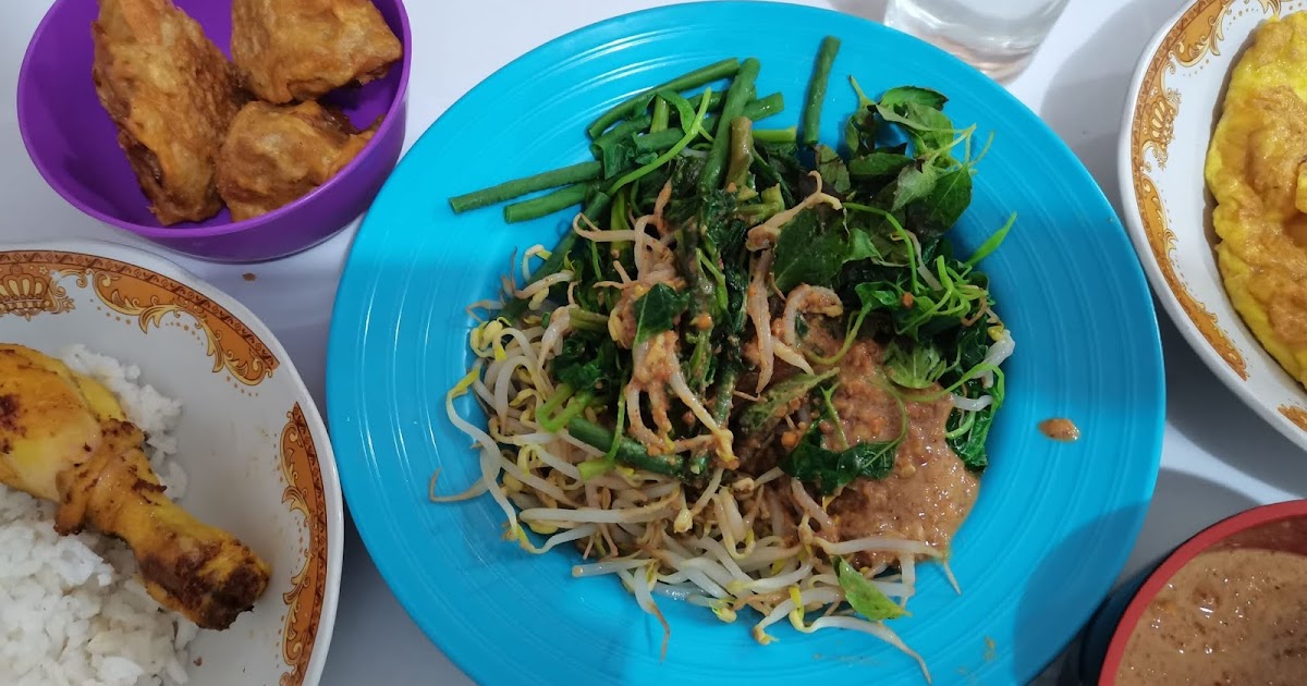 Menu Malam Ini 'Pecel'