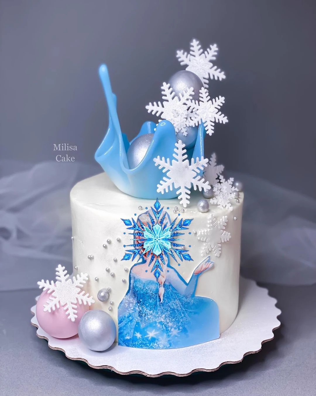 Explore the latest trending modern birthday cake designs. | Melody Jacob