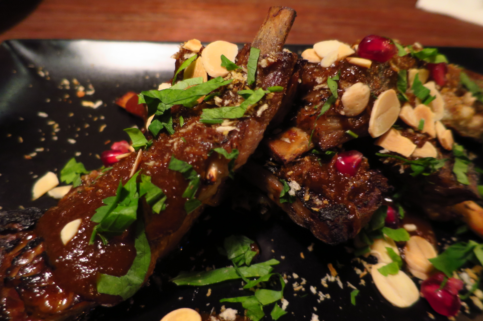 Small Potatoes Make The Steak Look Bigger: Tess Bar & Kitchen, Seah Street