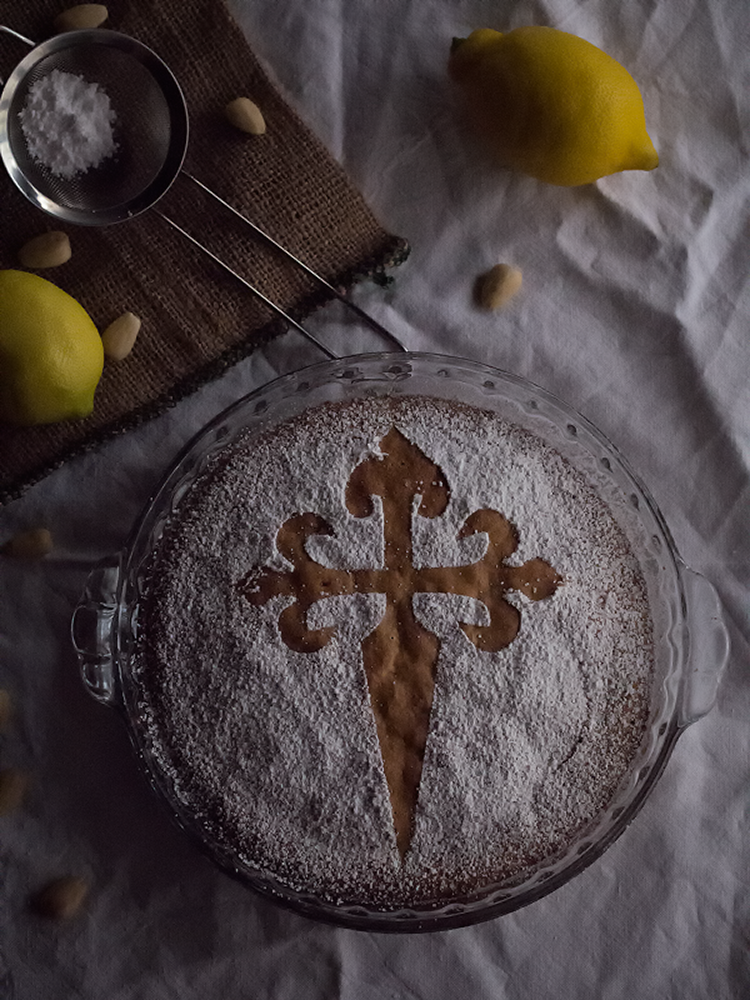 Tarta de Santiago { Receta tradicional } | Cocido de Sopa