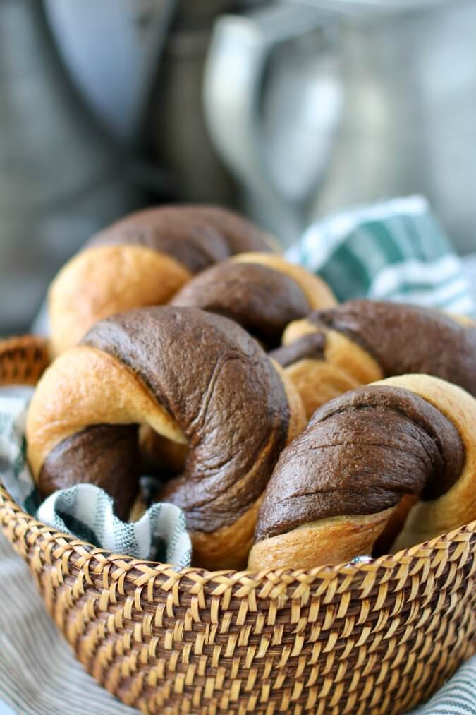 Marbled Rye Bagels | Karen's Kitchen Stories