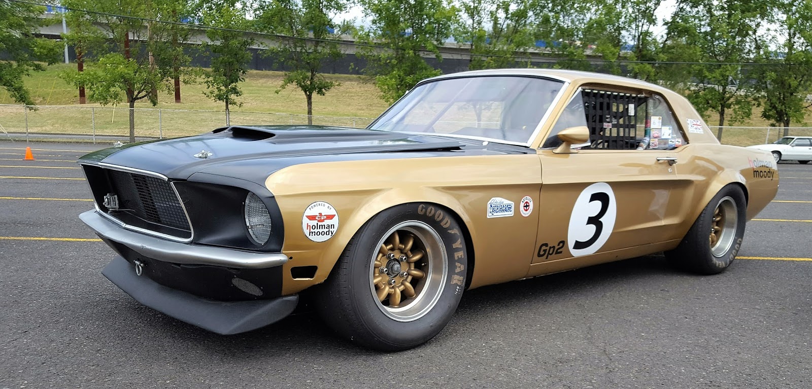 POPPA WHEELIE: 1967 Trans Am Mustang