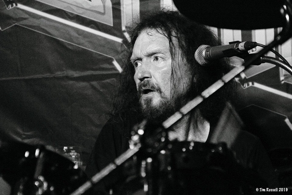 Interview with Legendary Drummer Les Binks (former Judas Priest, Les ...