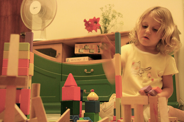 AAA State of Play Blog: 7 Ways That Play Builds Problem-Solving Skills