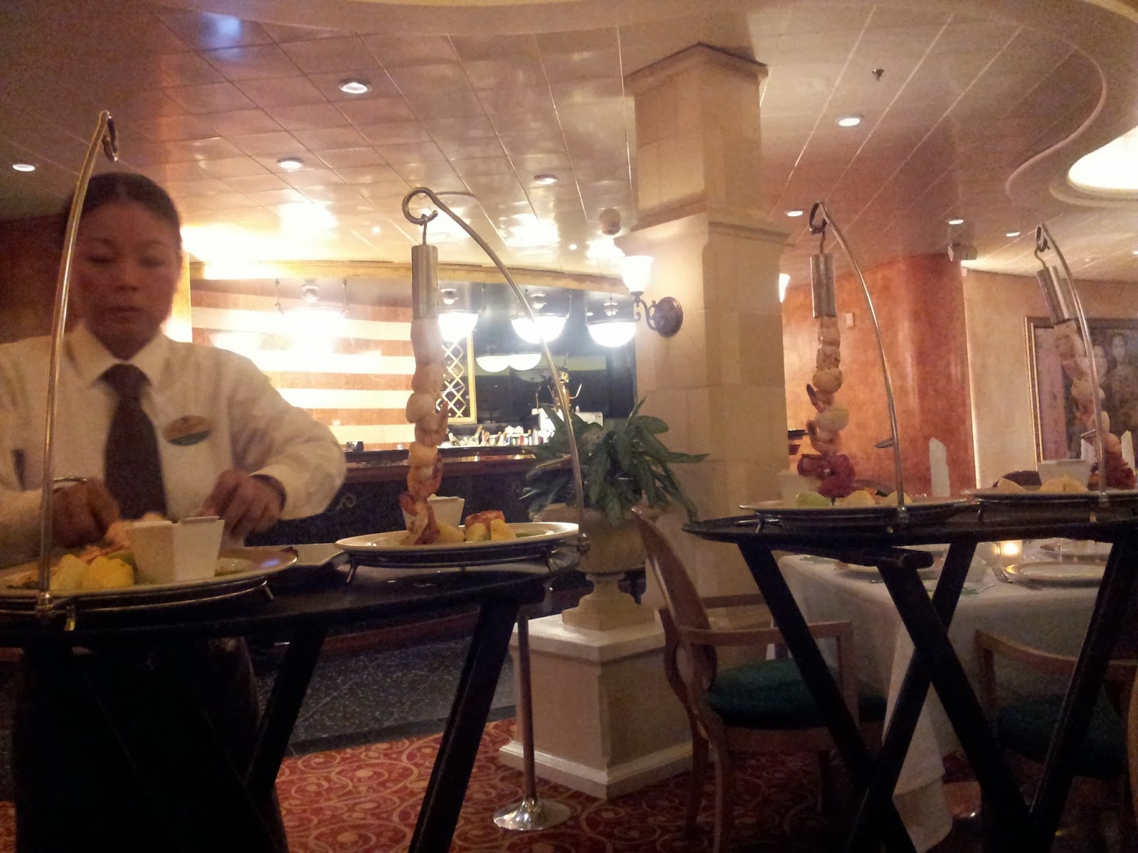 Jarrah Jungle: Cruise Ship: Food Glorious Food