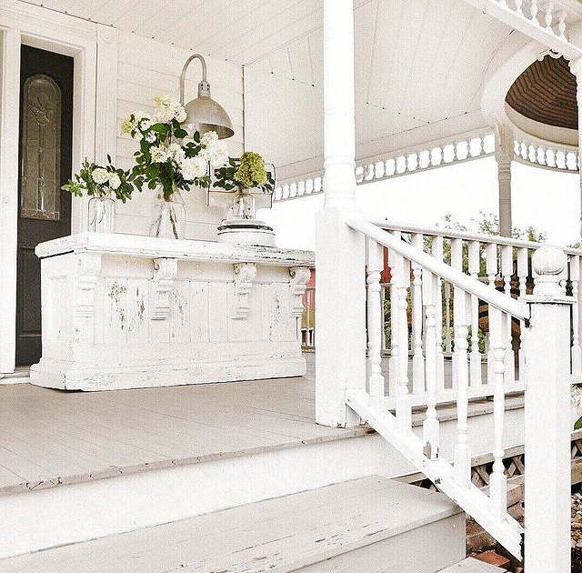 Chippy White Treasure - Junk Chic Cottage