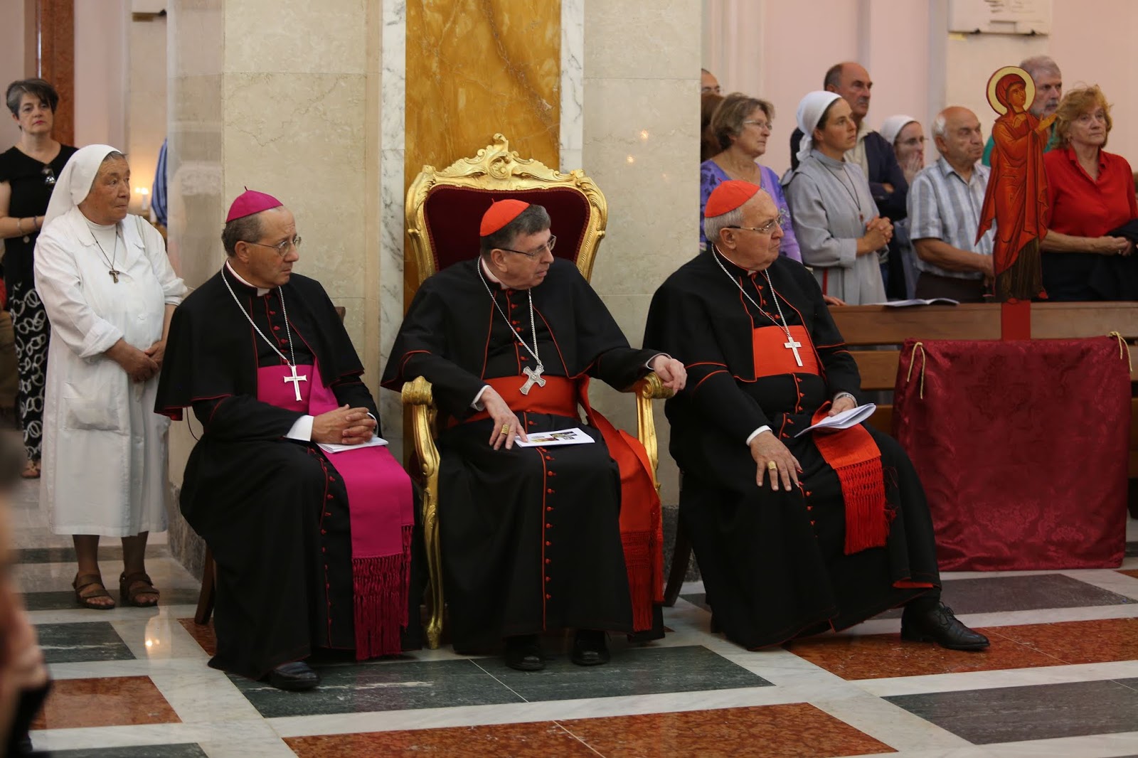 Holy Face of Manoppello: 2019