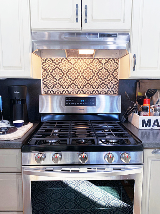 How to Tile a Backsplash