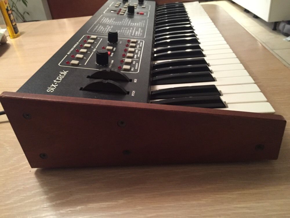 MATRIXSYNTH: Sequential Circuits Six Trak Synthesizer