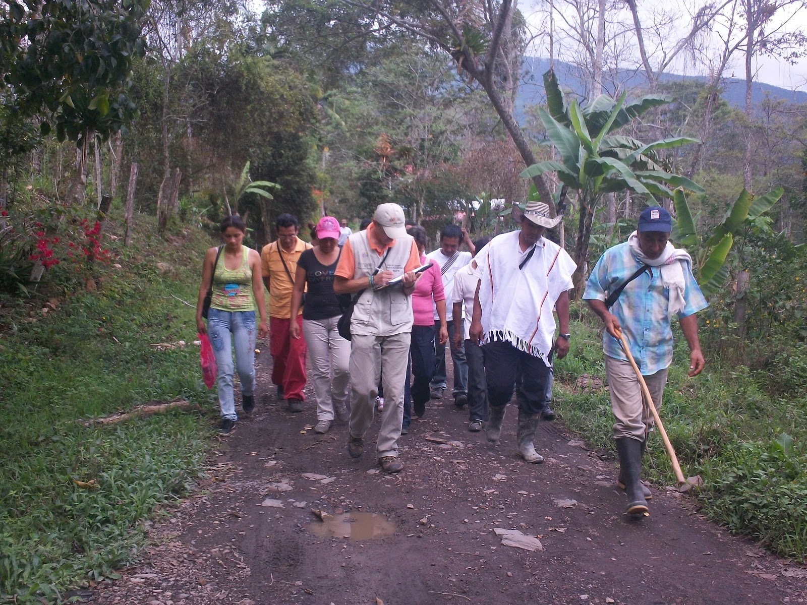 El turismo como factor de desarrollo de Tibacuy, : Recorrido por los ...