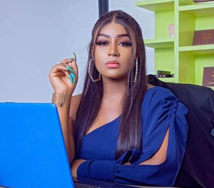 Muriel Blanche répond à Popoli "Au Cameroun le football est une ...