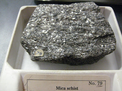 What type of rock is this? | BladeForums.com