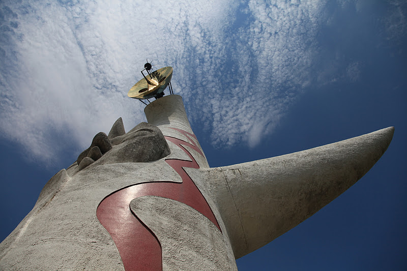 Riri Photo Garaly: 太陽の塔（大阪万博公園）〜Tower in the sun Osaka Expo park〜