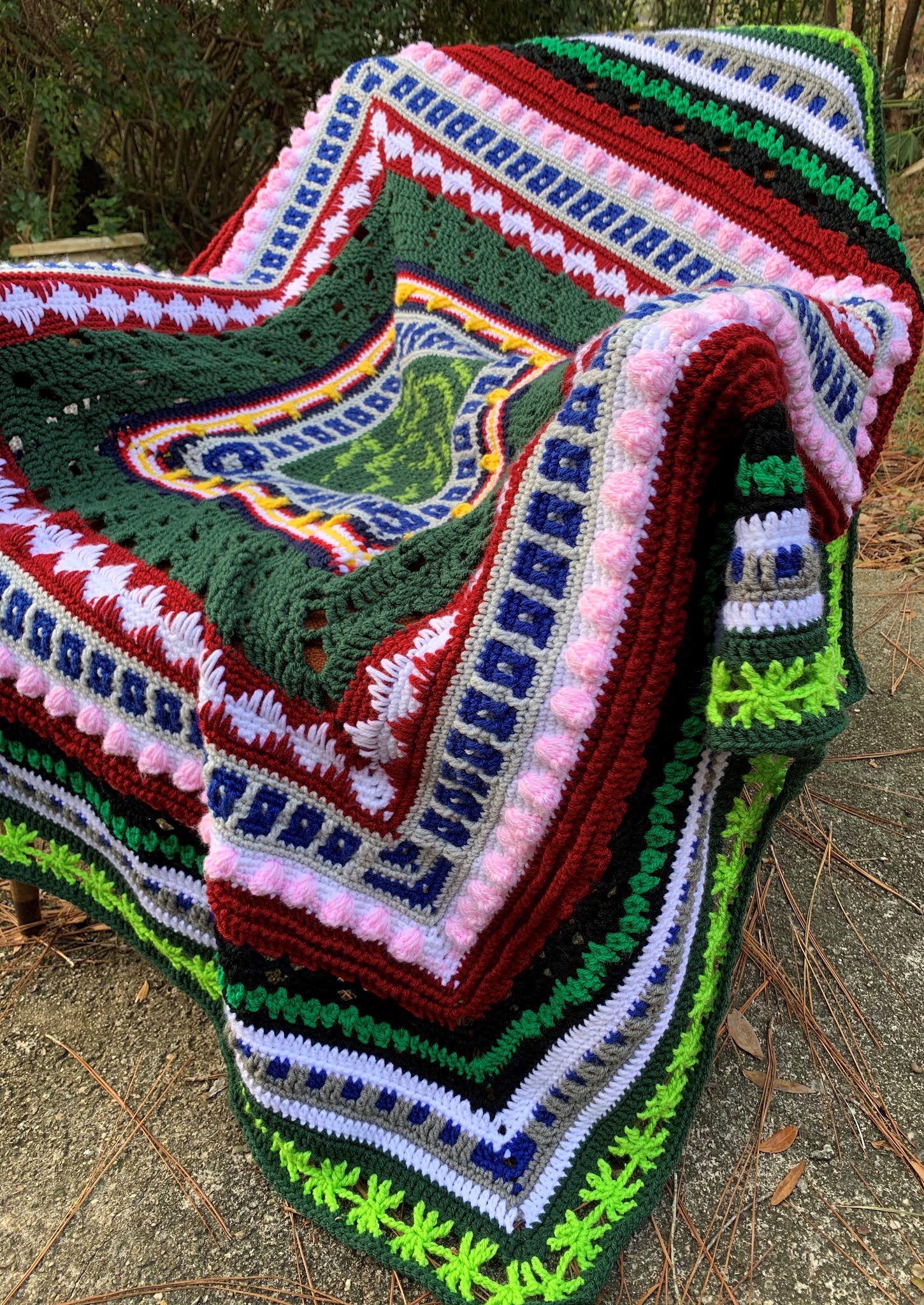 Bizzy Crochet: Available Now!- My Hero Academia Blanket Pattern