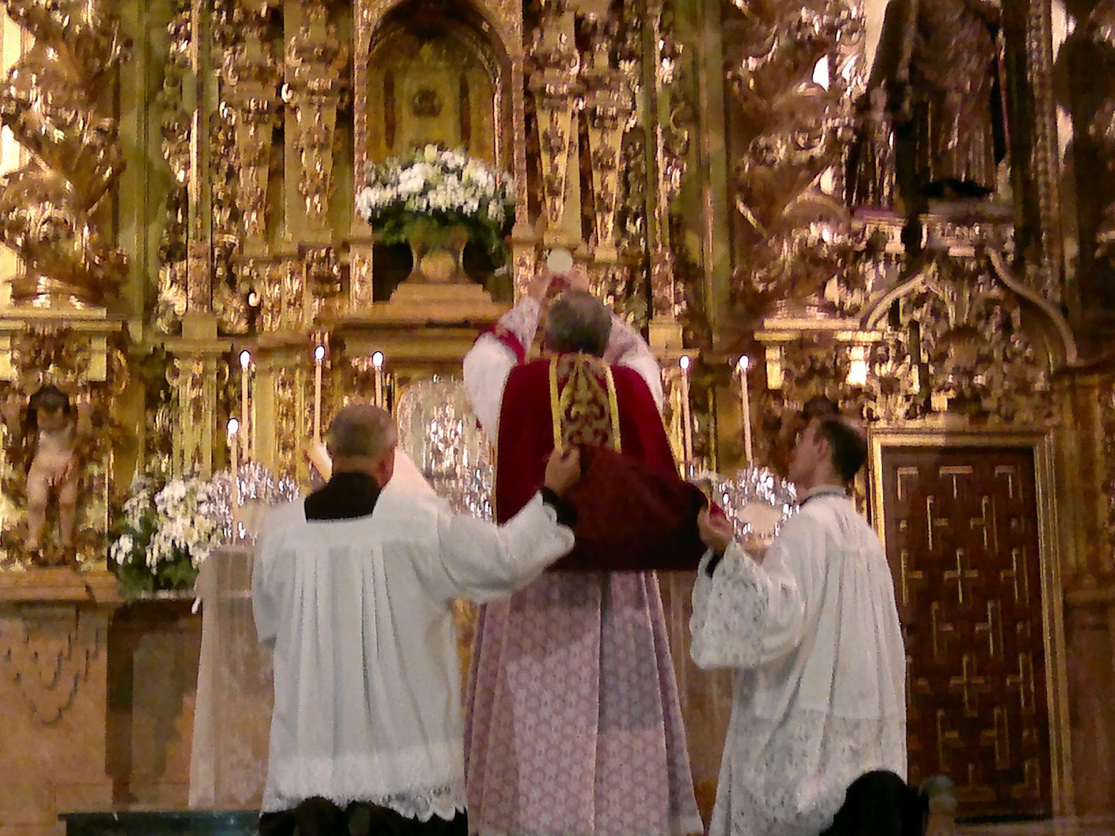 Misa tradicional en Málaga - Infovaticana Blogs