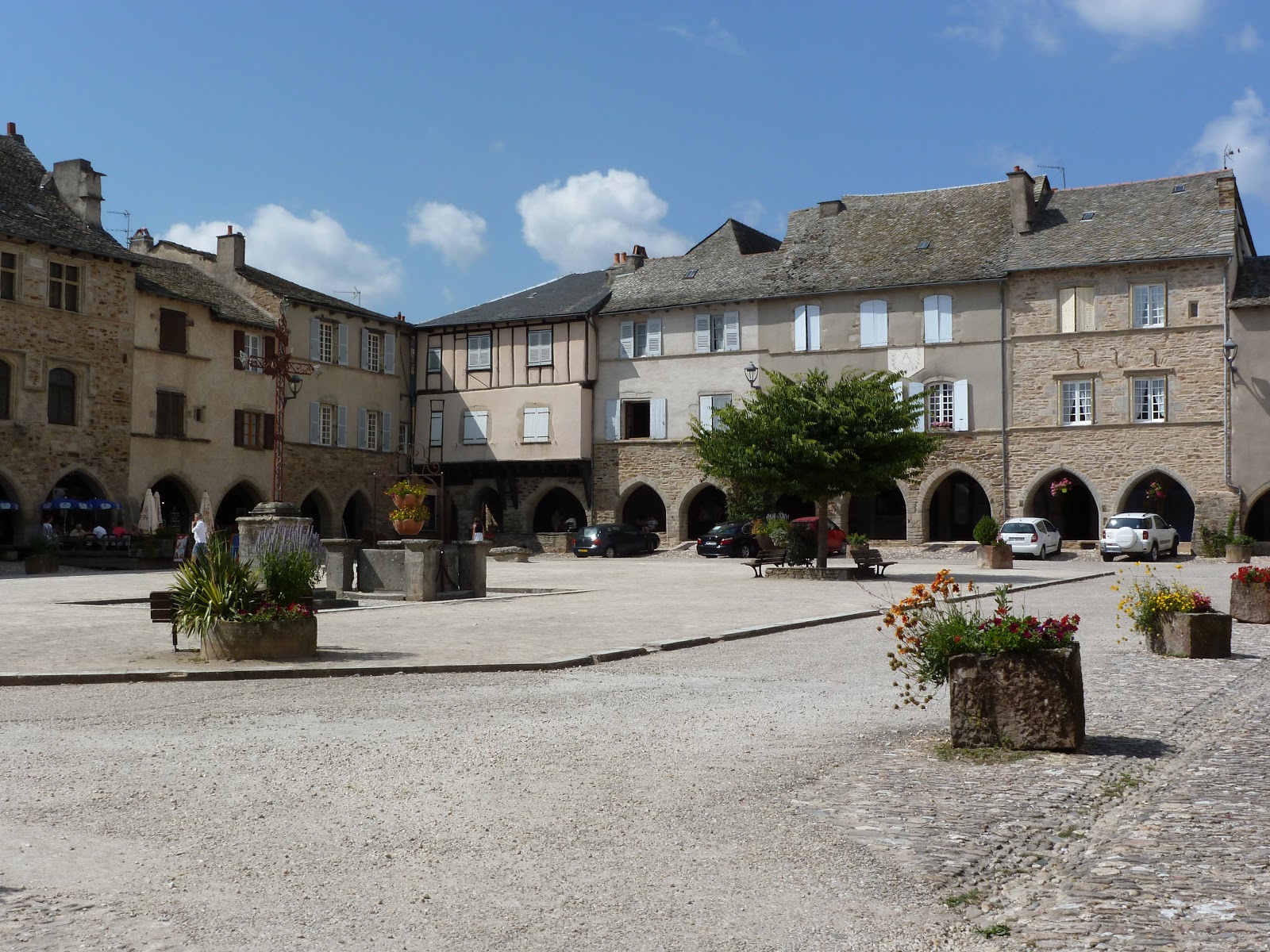 j'ai vu, j'ai photographié, je partage: Sauveterre de Rouergue en Aveyron