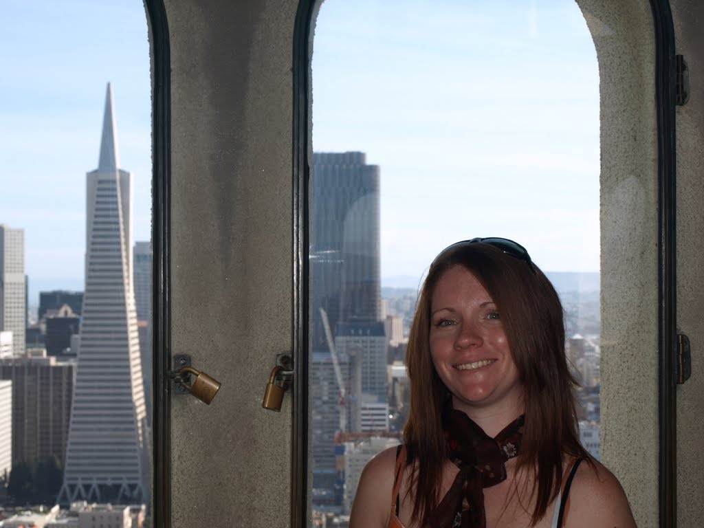 Jane Says: Walking to Coit Tower and the Parrots of Telegraph Hill