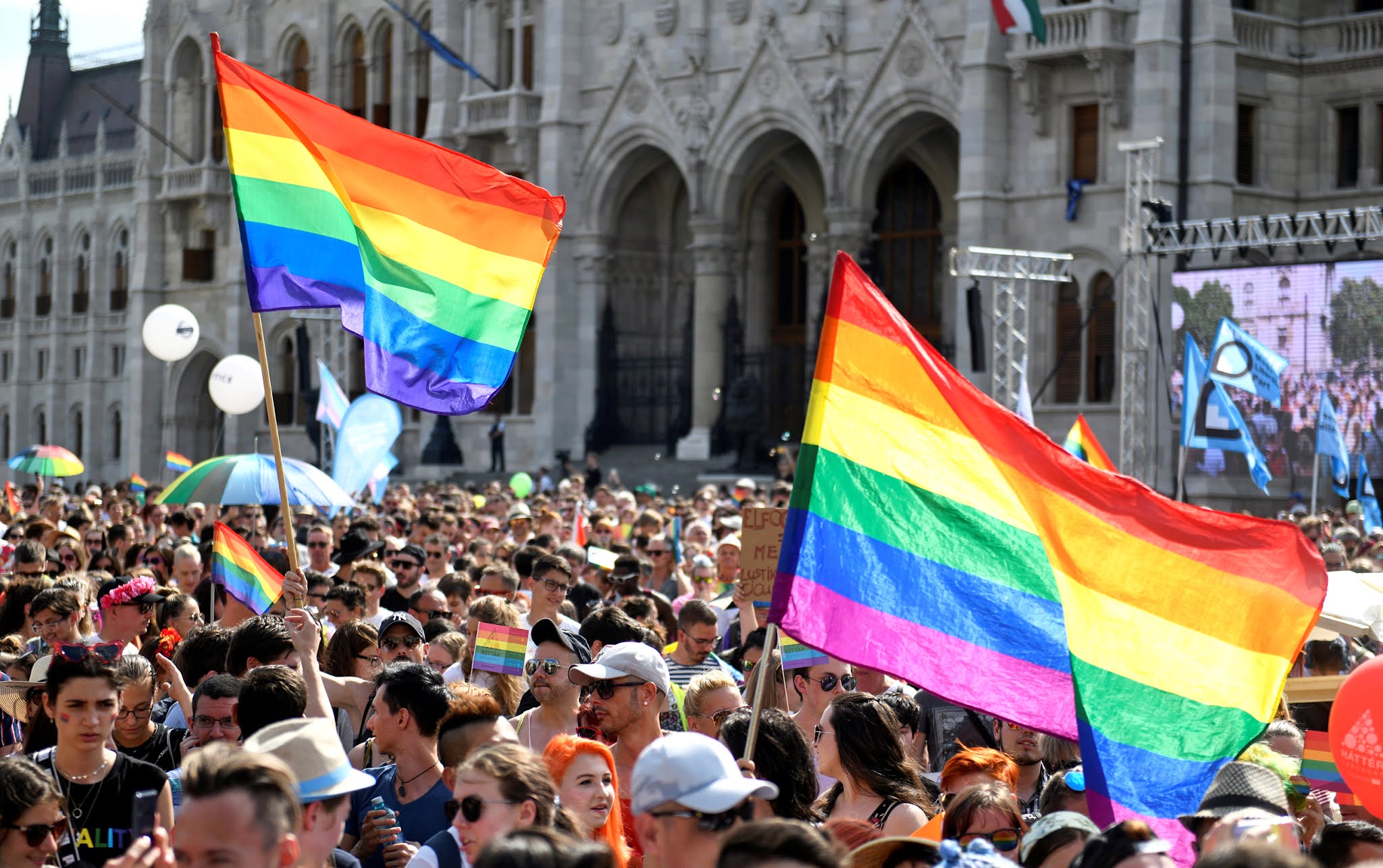 Ben Aquila's blog: Protest in Hungary to reject anti-LGBT proposed bill